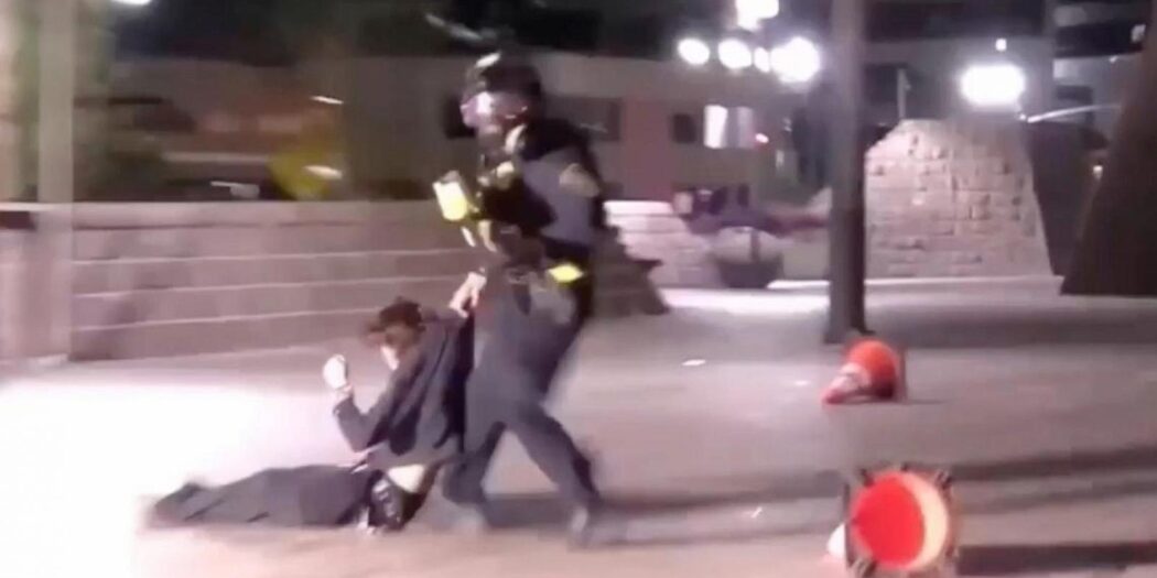 Demonstrator injured after federal agent fired projectile from close ...