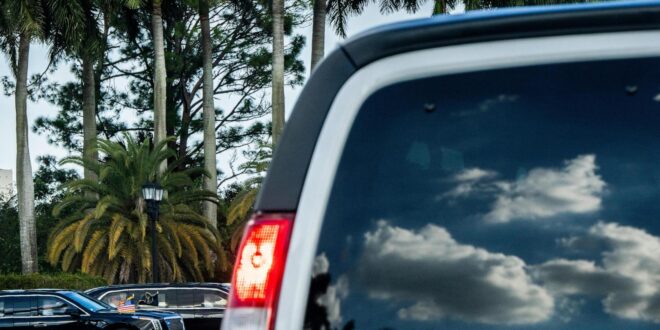 Trump's motorcade in Florida rerouted due to 'suspicious object' - Mix ...